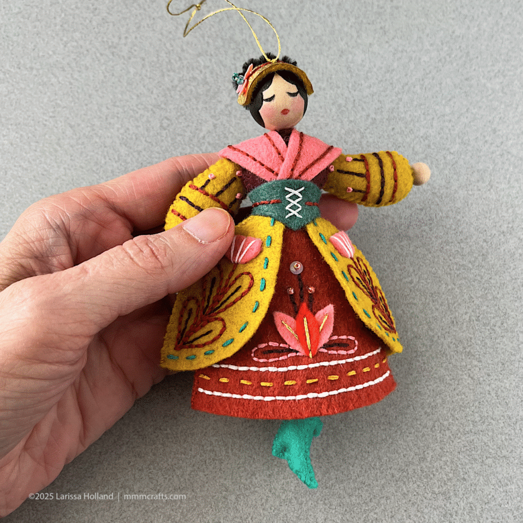 TDITM: Lady Dancing finished! - MmmCrafts